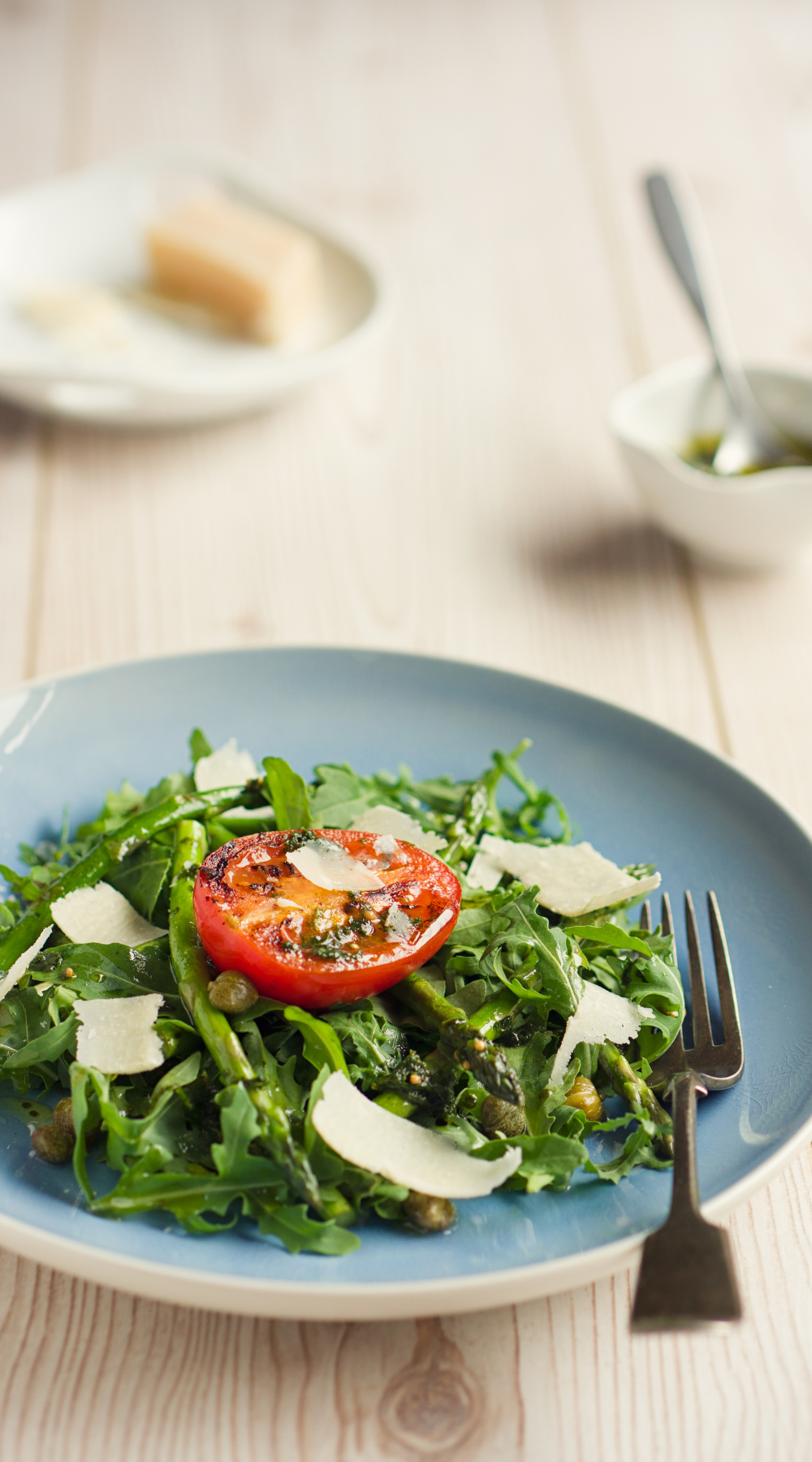Fresh & Flavourful Spring Salads to Try This Season - Cook with Hodan