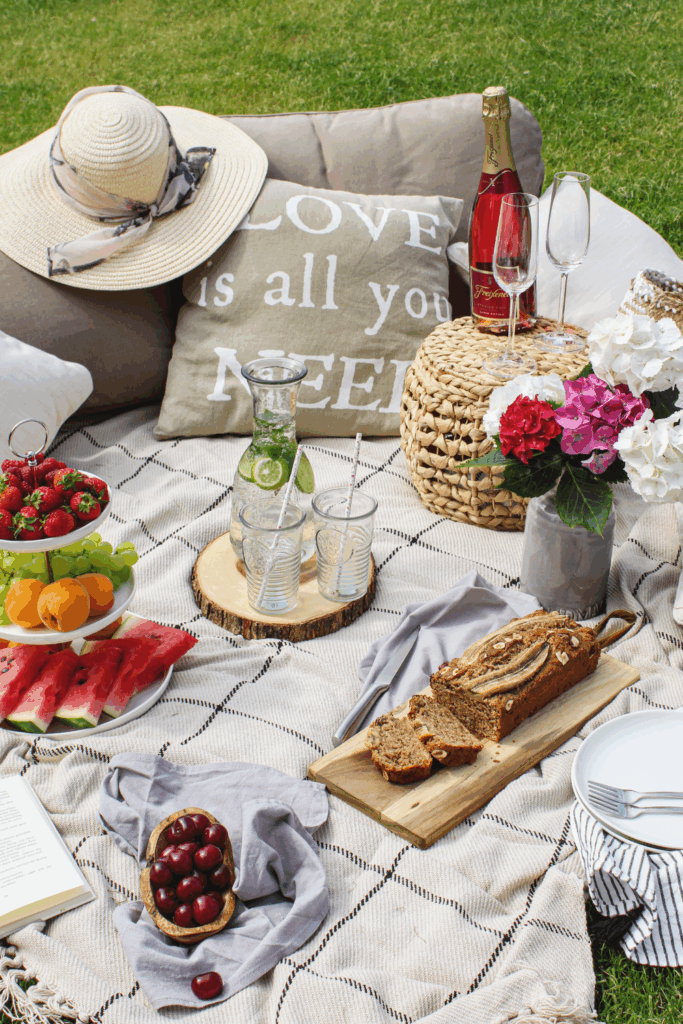 Easy & Irresistible Picnic Finger Foods - Cook with Hodan